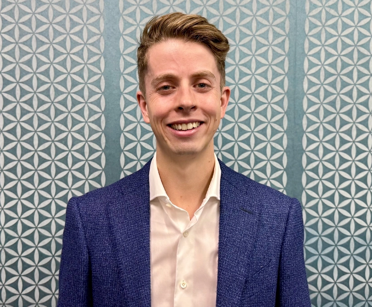 Home - Dr Adrian Maher